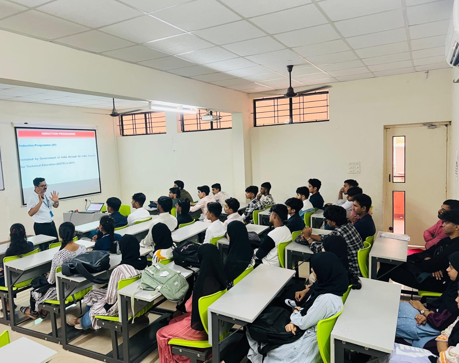 The Yenepoya BCA College